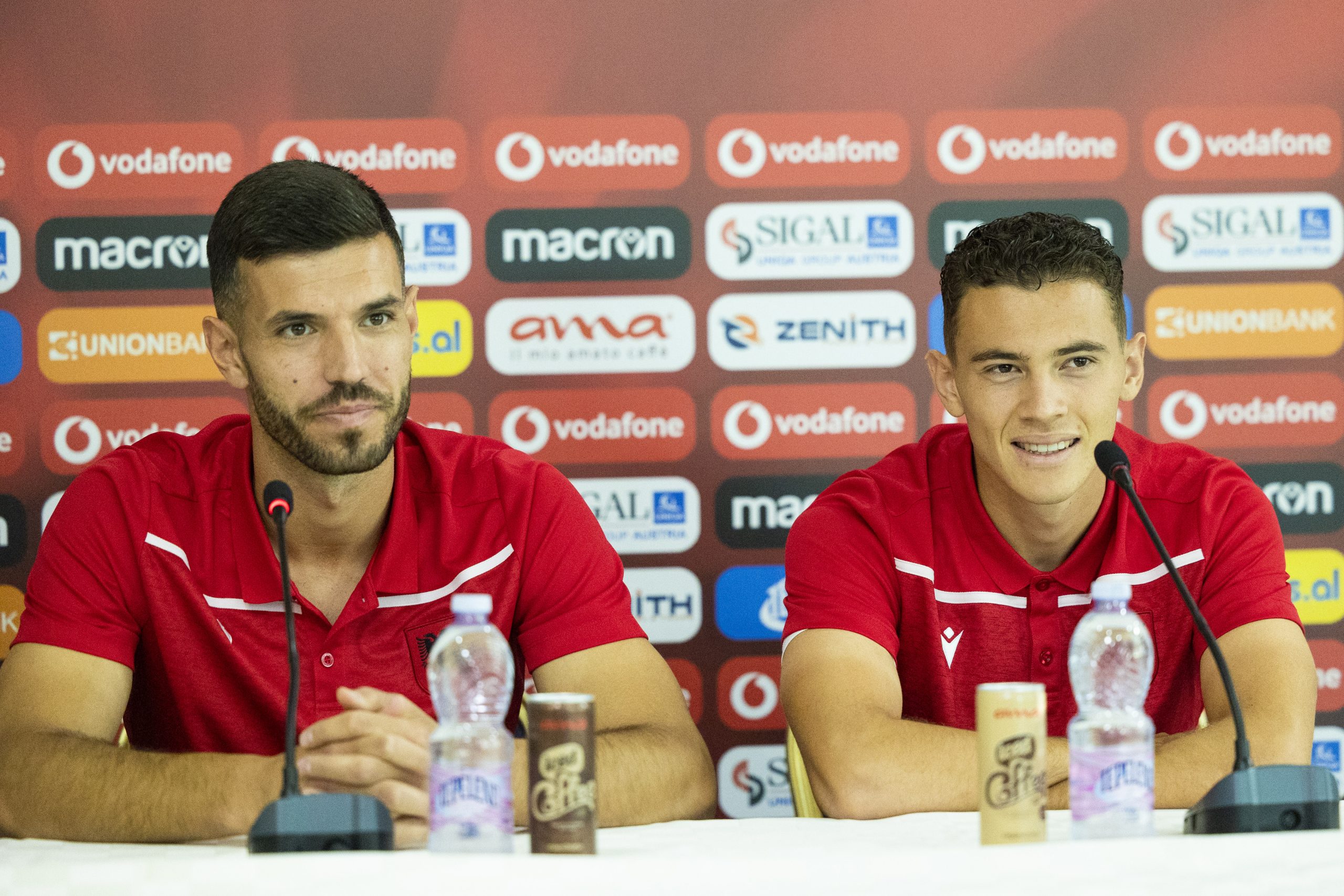 Gjasula e Asllani në konferencë për median: I kemi mundësitë të fitojmë ...