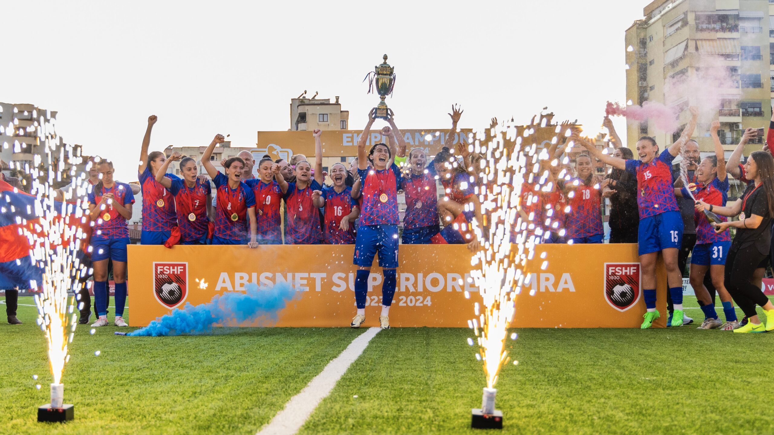 “Abissnet Superiore” për vajza/ Vllaznia mund Apoloninë në finale ...