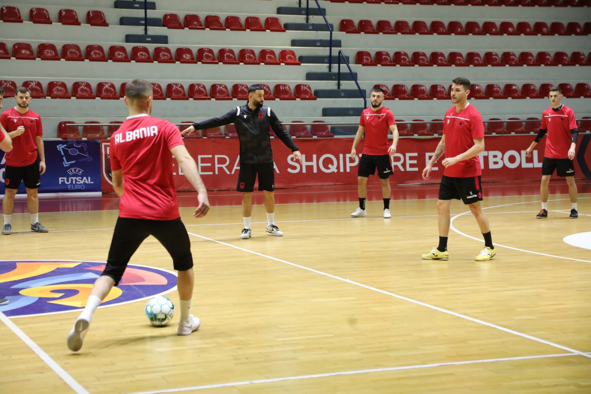 Futsal EURO 2026 / Albania plays its first qualifying match against ...